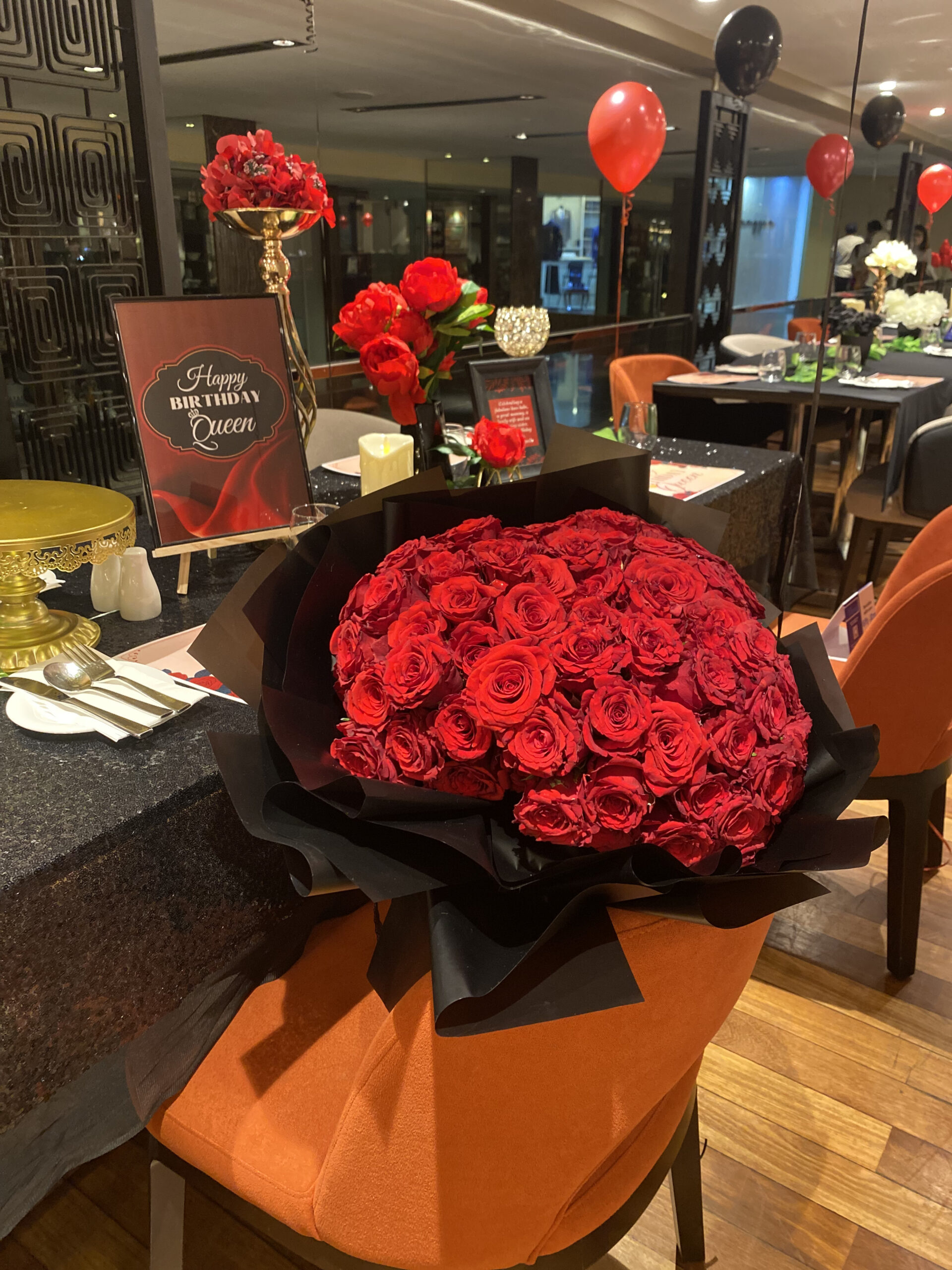 99 Roses Hand bouquet - Clopark.my