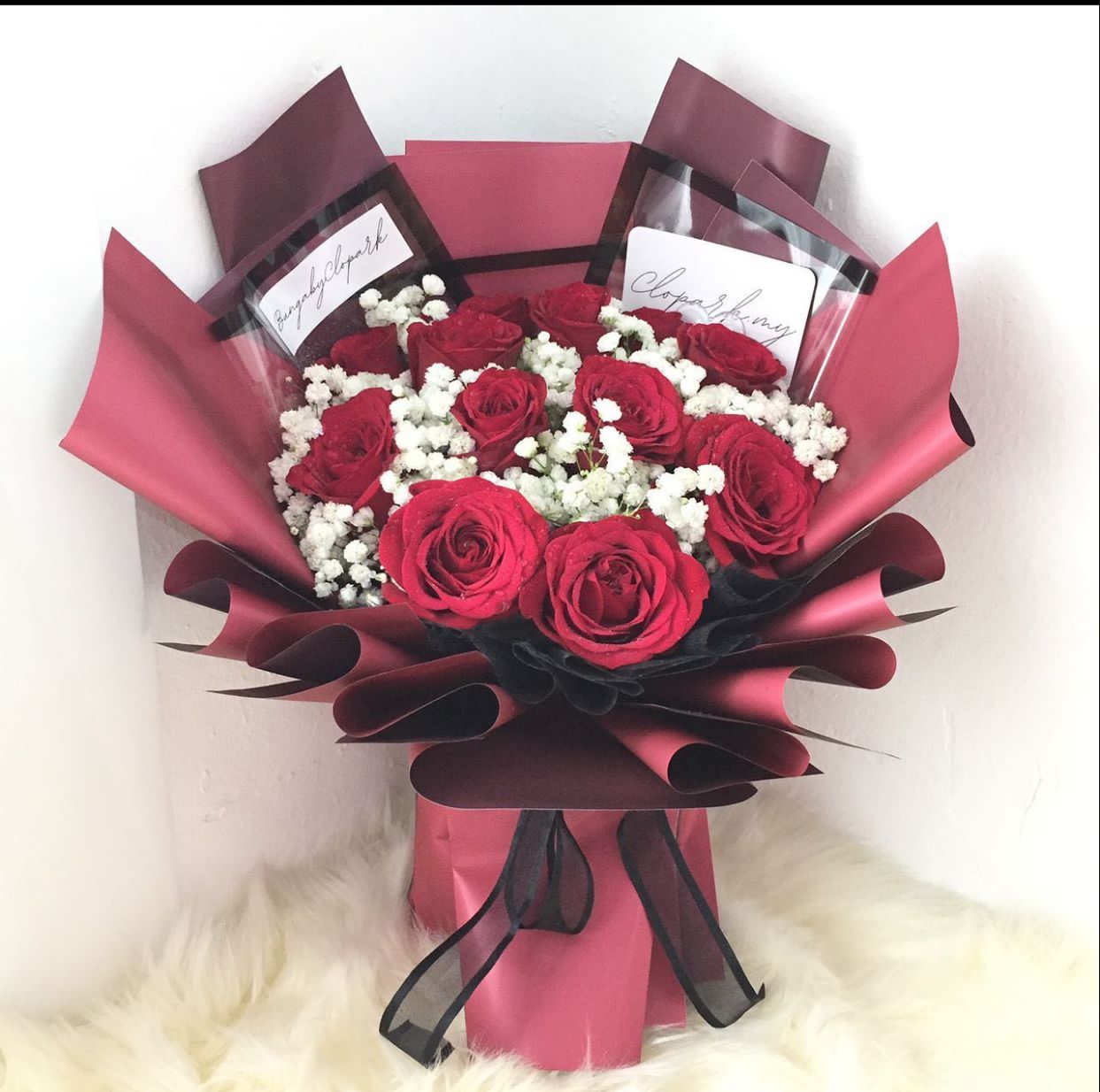 10 stalk Roses Hand bouquet - Clopark